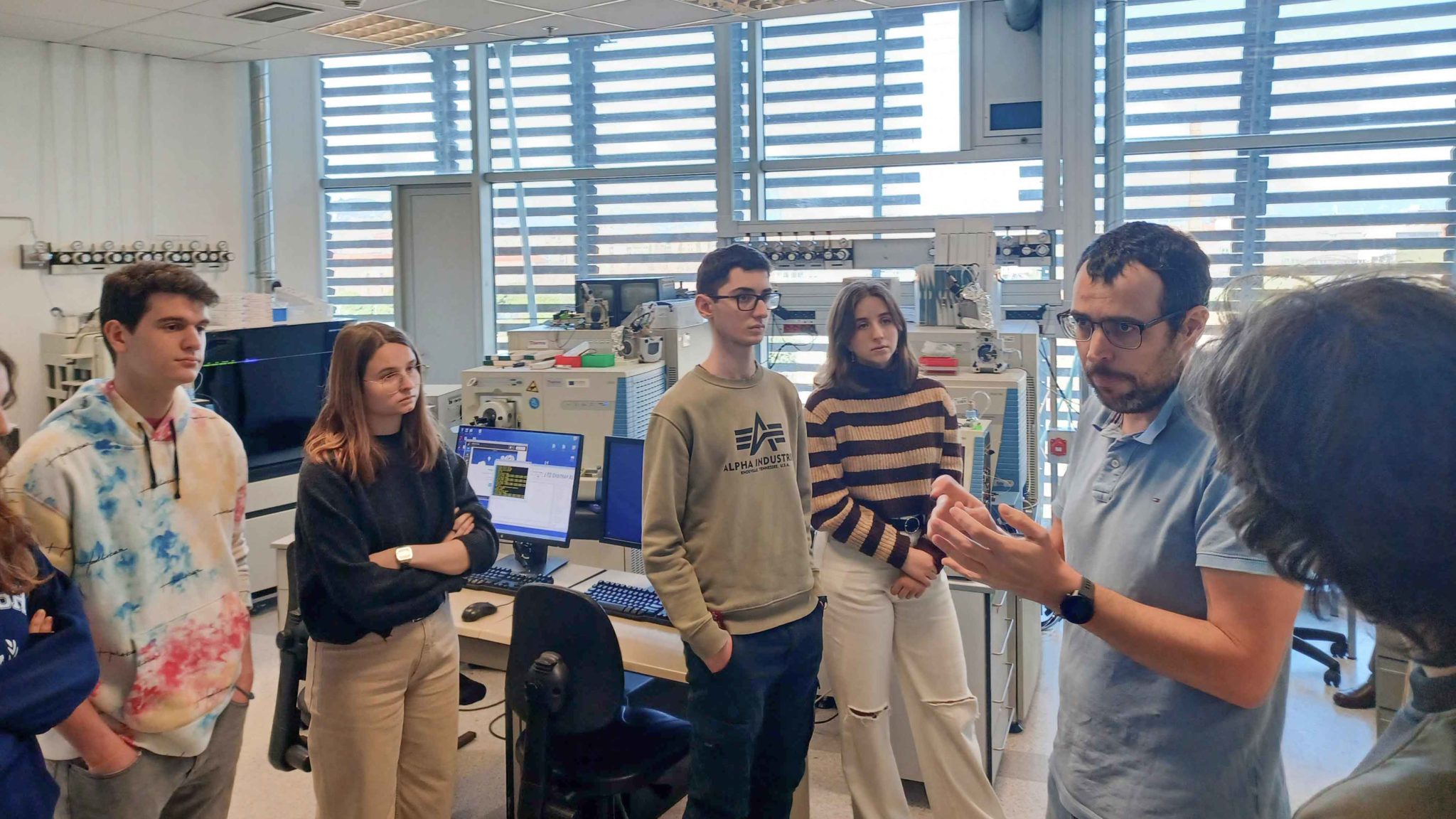 Cultivando células para la investigación - El·lipse