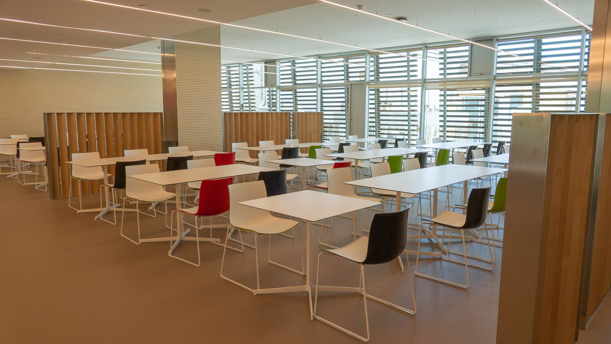 LabCafè: un espacio versátil para el personal residente del PRBB - El·lipse