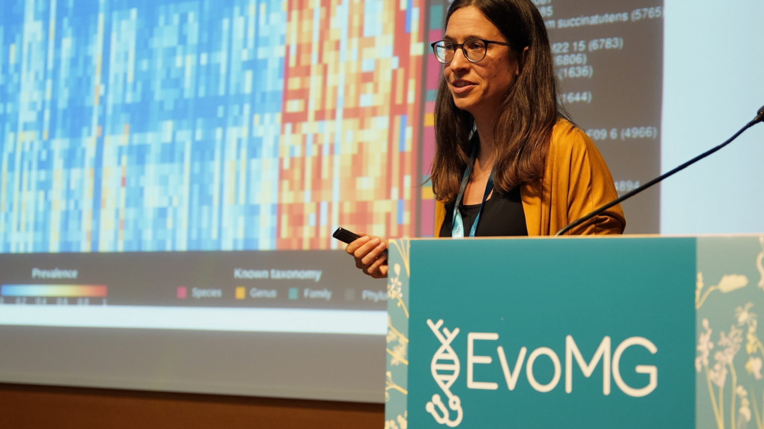 Harnessing evolution and genomics to improve health - El·lipse